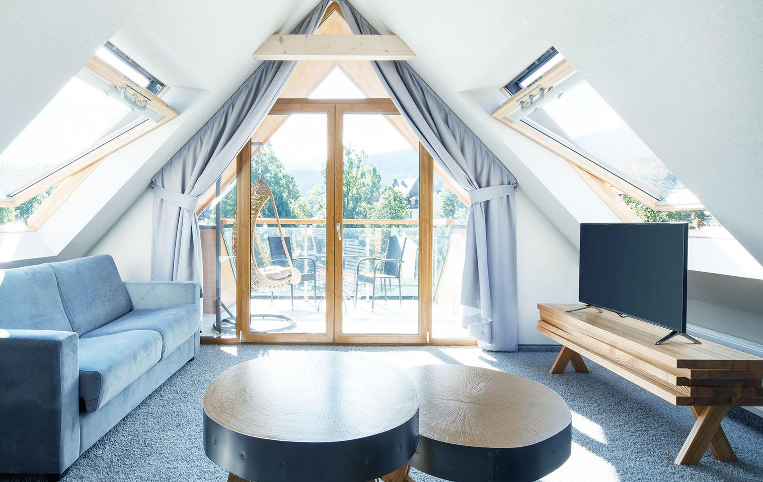 RotoQ | Roto roof window